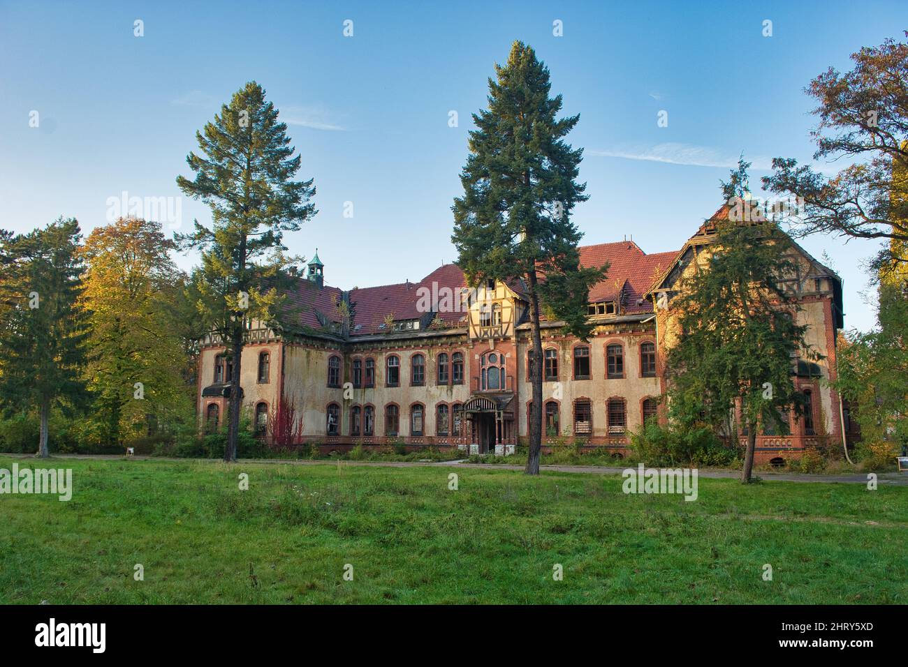 Military hospital beelitz hi-res stock photography and images - Alamy
