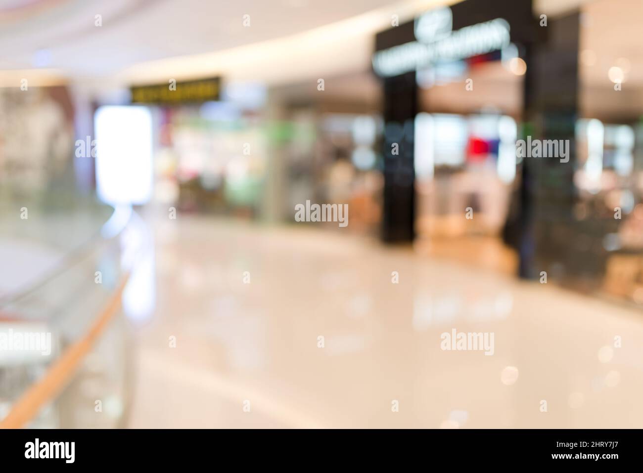 Backdrop consumer hi-res stock photography and images - Alamy