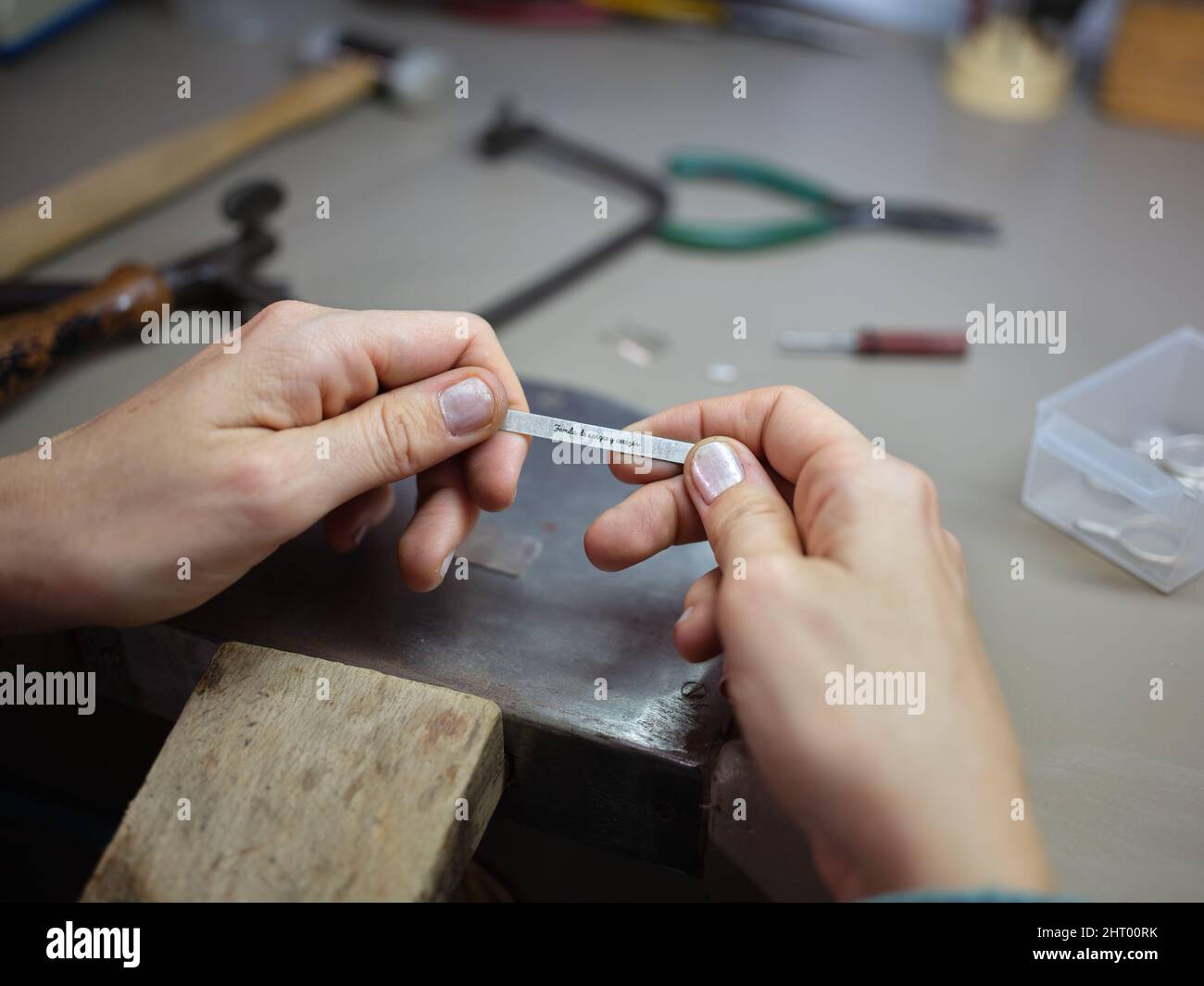 Working work piece hi-res stock photography and images - Alamy