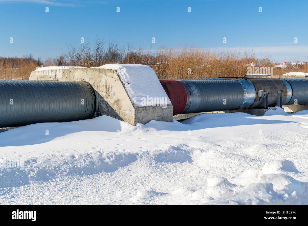 External piping hi-res stock photography and images - Alamy