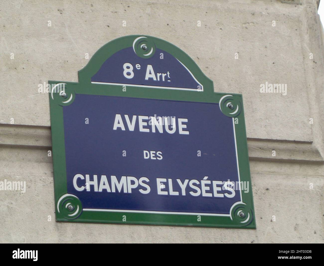 Closeup of a french avenue sign on a building Stock Photo - Alamy