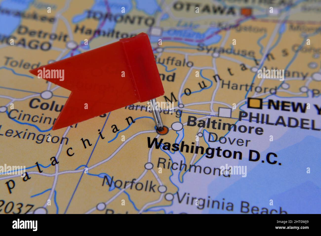Washington DC marked on map with red flag in USA Stock Photo - Alamy