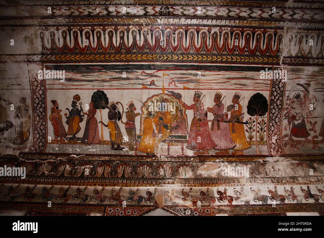 Decorated ceiling and walls inside Raj Mahal Palace, built in 17th ...