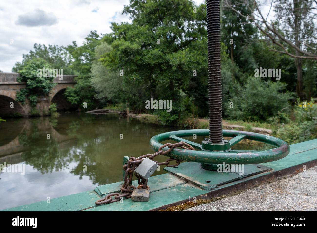 Water wheel with wooden gears hi-res stock photography and images - Alamy