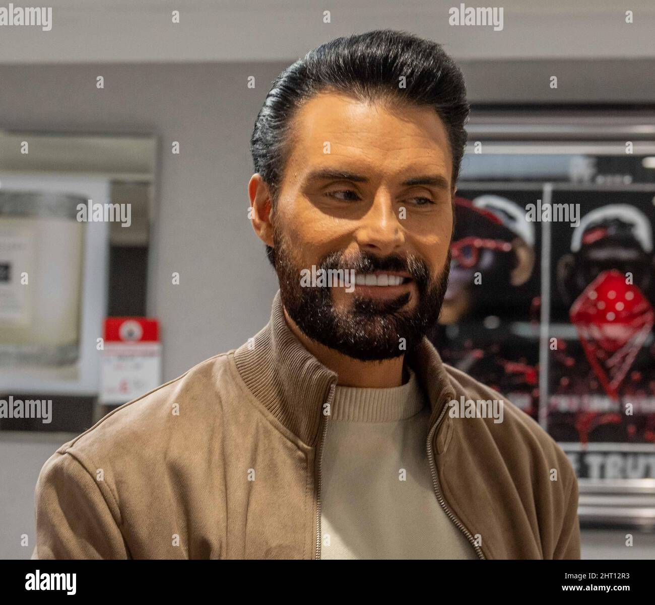 Thomas skinner apprentice hi-res stock photography and images - Alamy