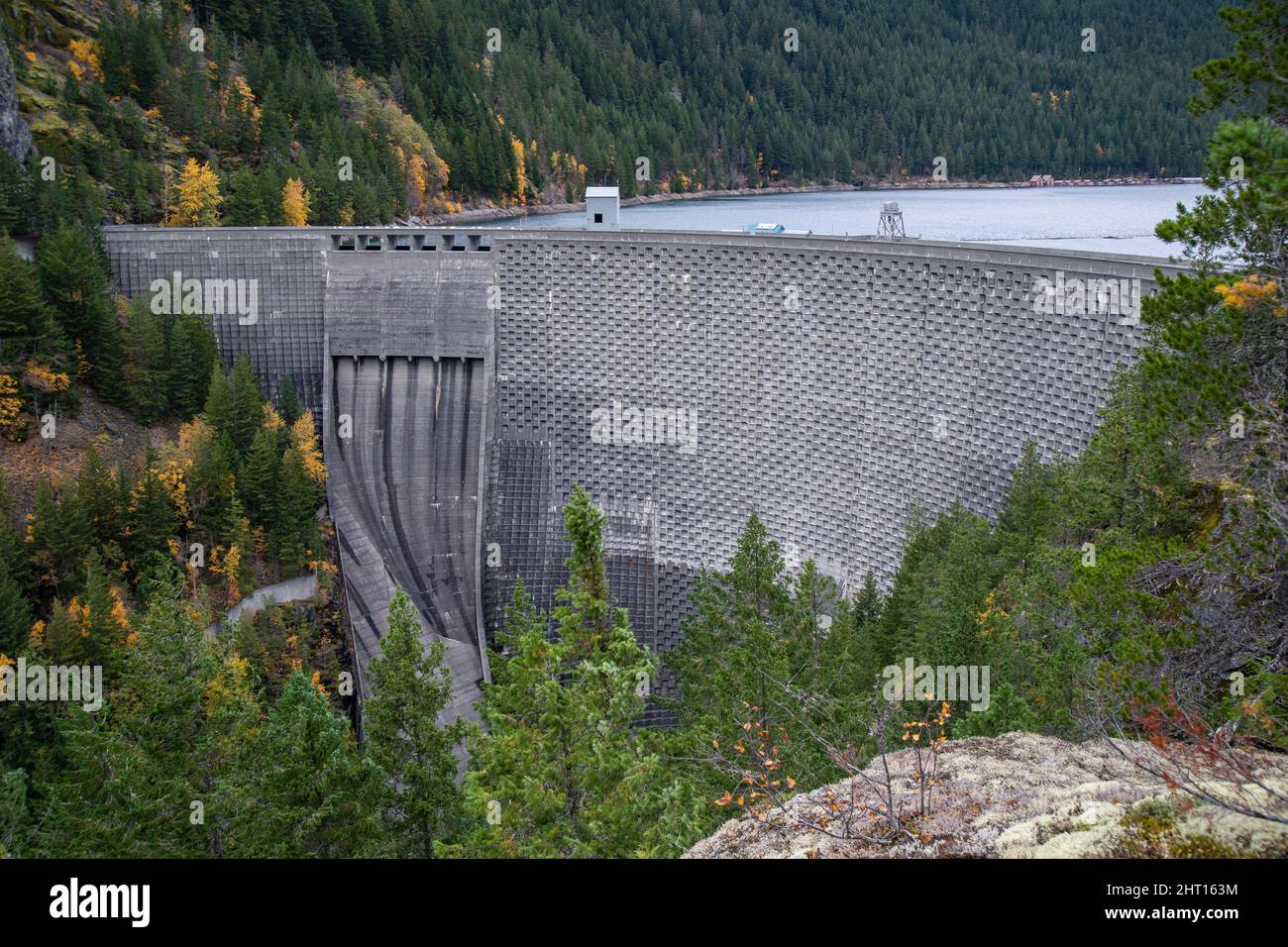 Ross dam hi-res stock photography and images - Alamy