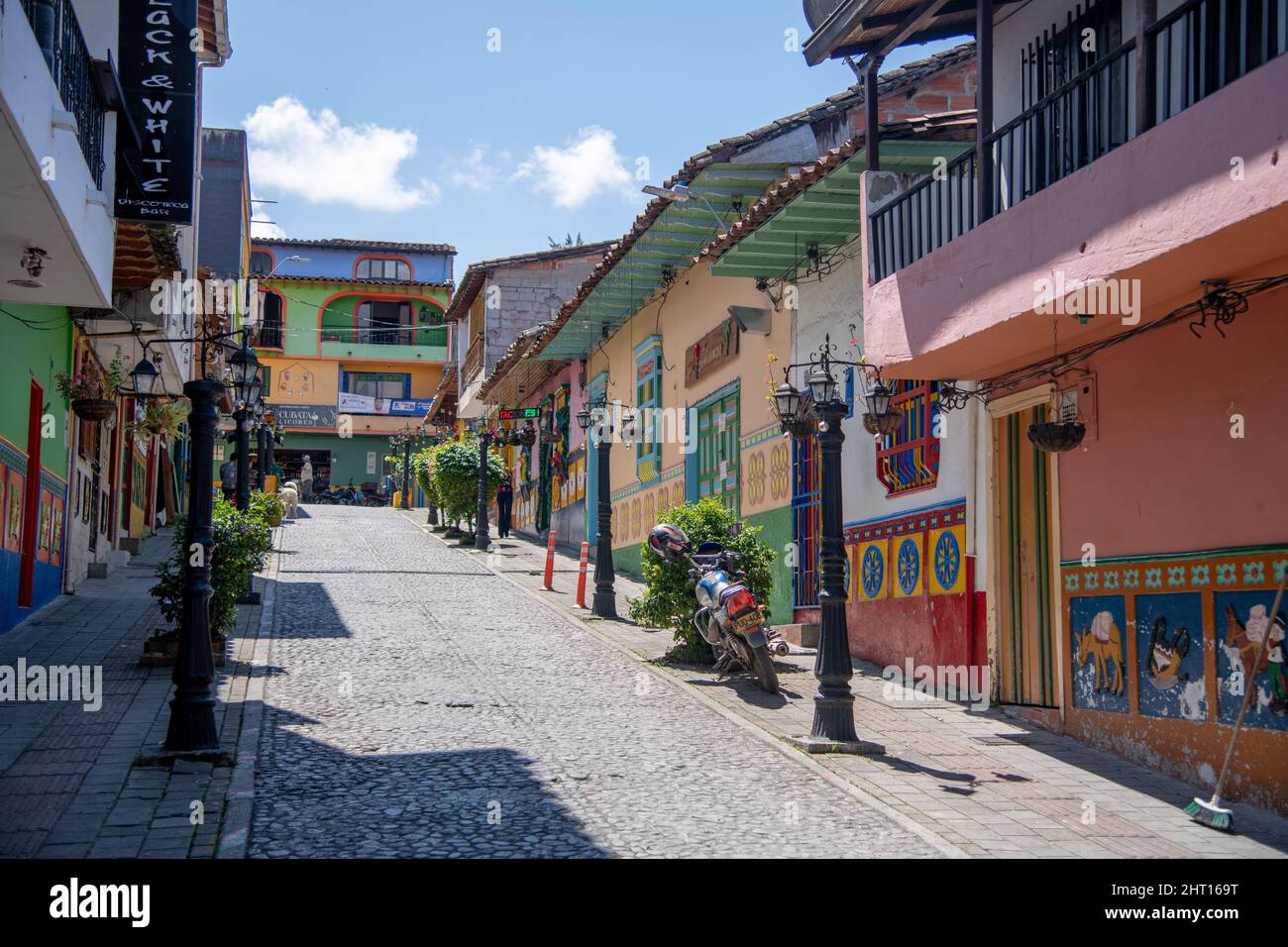 A street in the town of Guatape in Colombia Stock Photo - Alamy