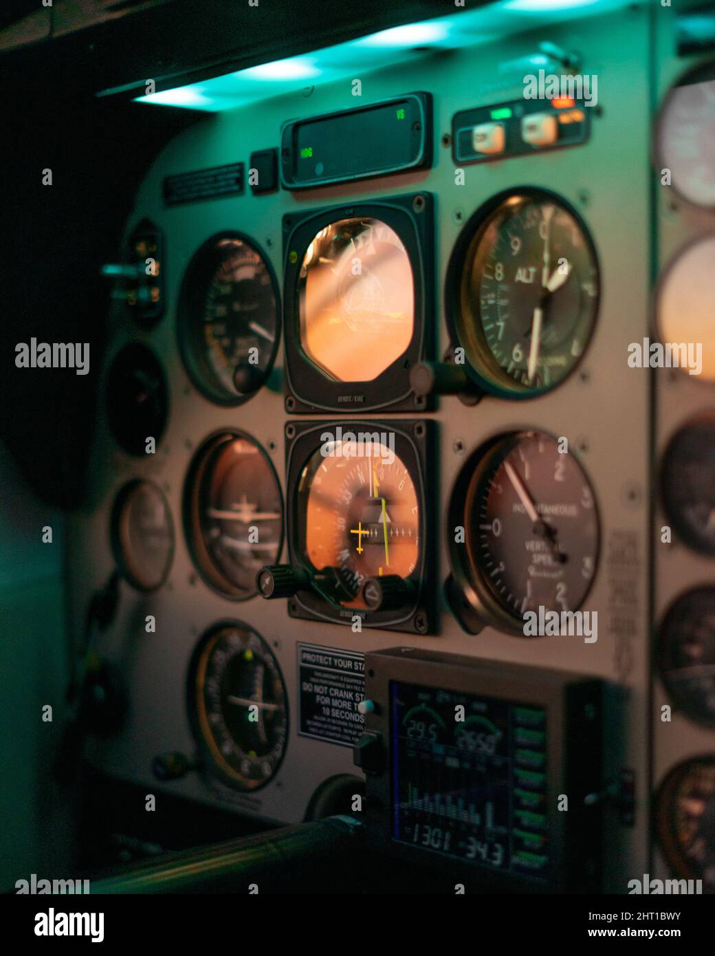 Bonanza aircraft hi-res stock photography and images - Alamy