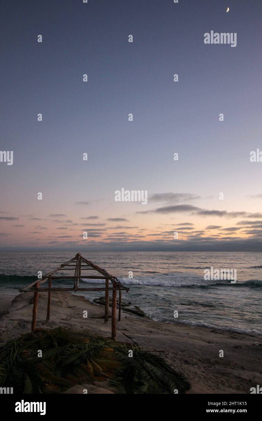 Windansea shack hi-res stock photography and images - Alamy