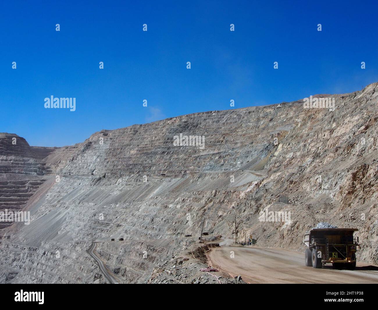 Chuquicamata copper mine hi-res stock photography and images - Alamy