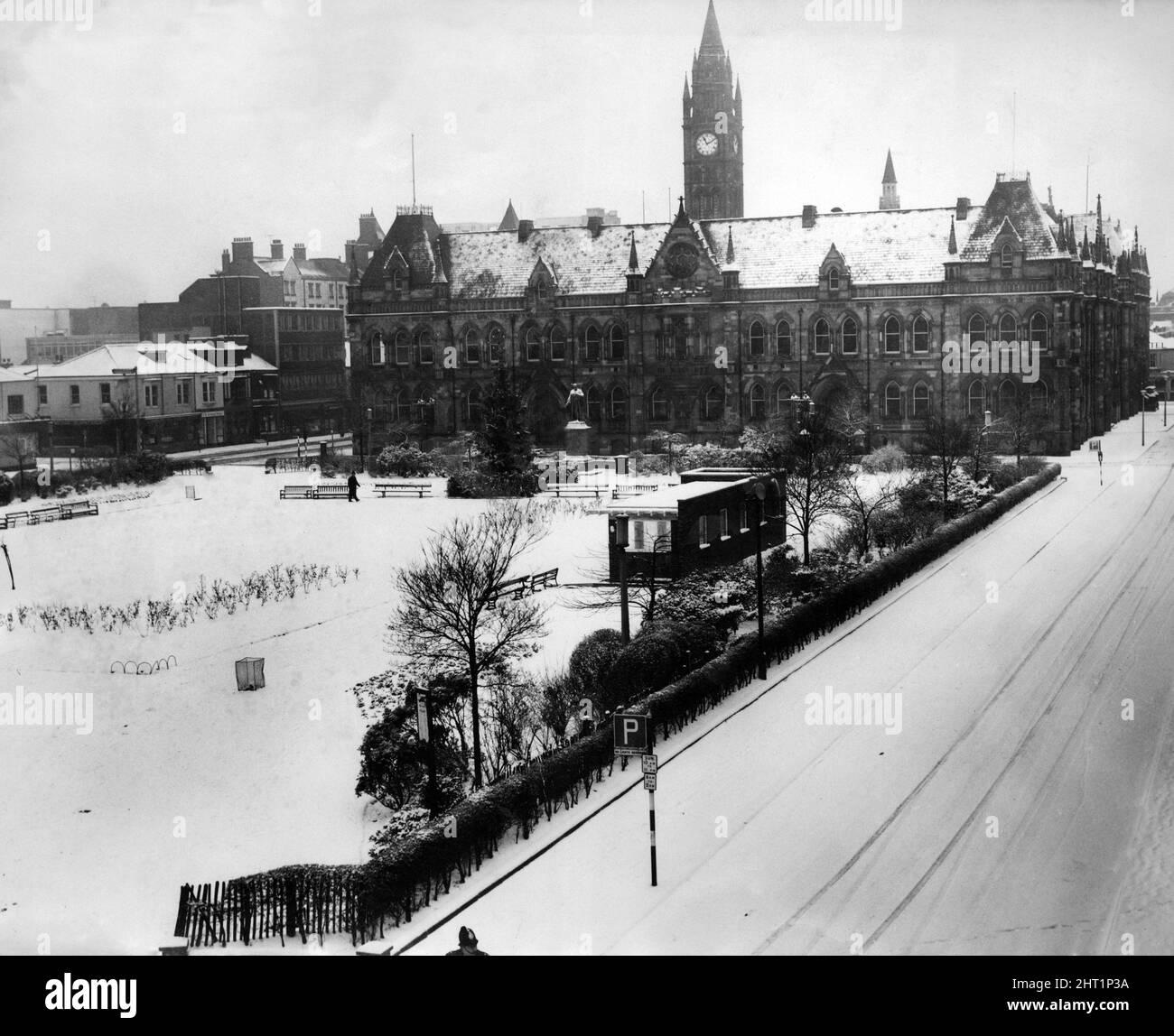 The scene over Victoria Square and Middlesbrough Town hall after a snow ...