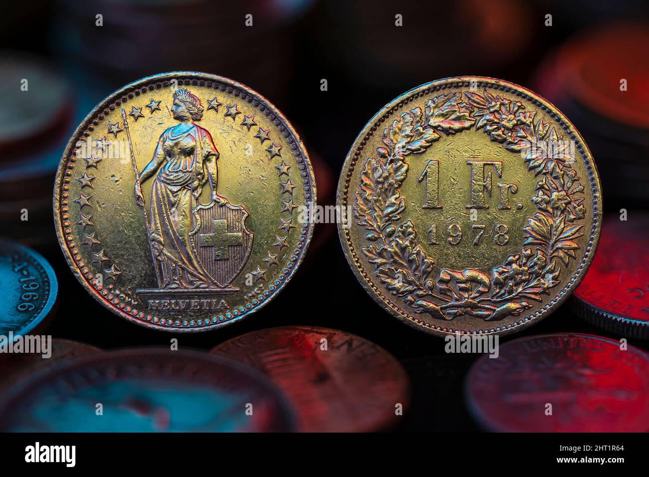 Swiss 1 Franc Coin Obverse Reverse pile stacks Macro Stock Photo - Alamy