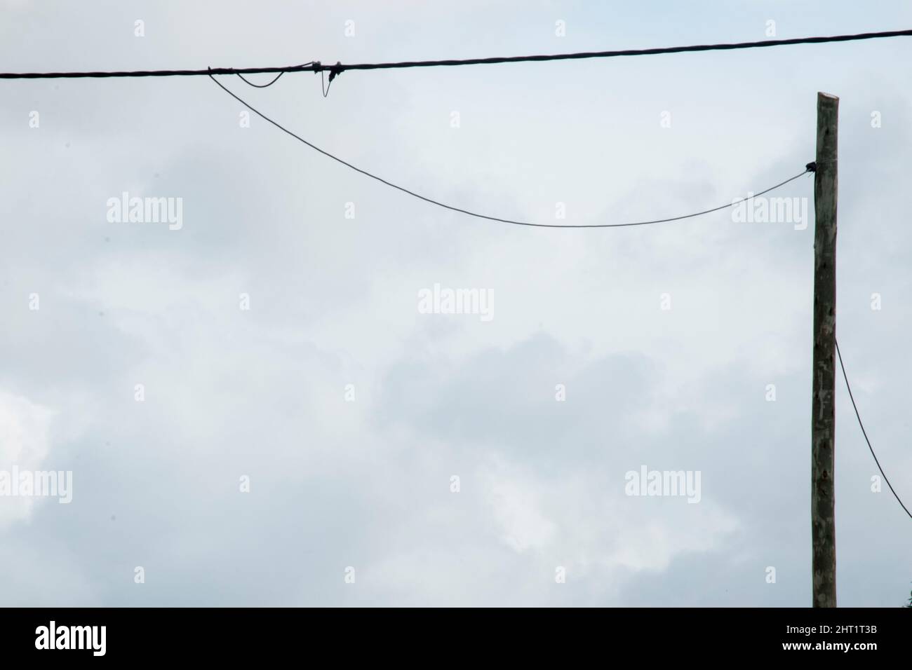 Wire transmission hi-res stock photography and images - Alamy