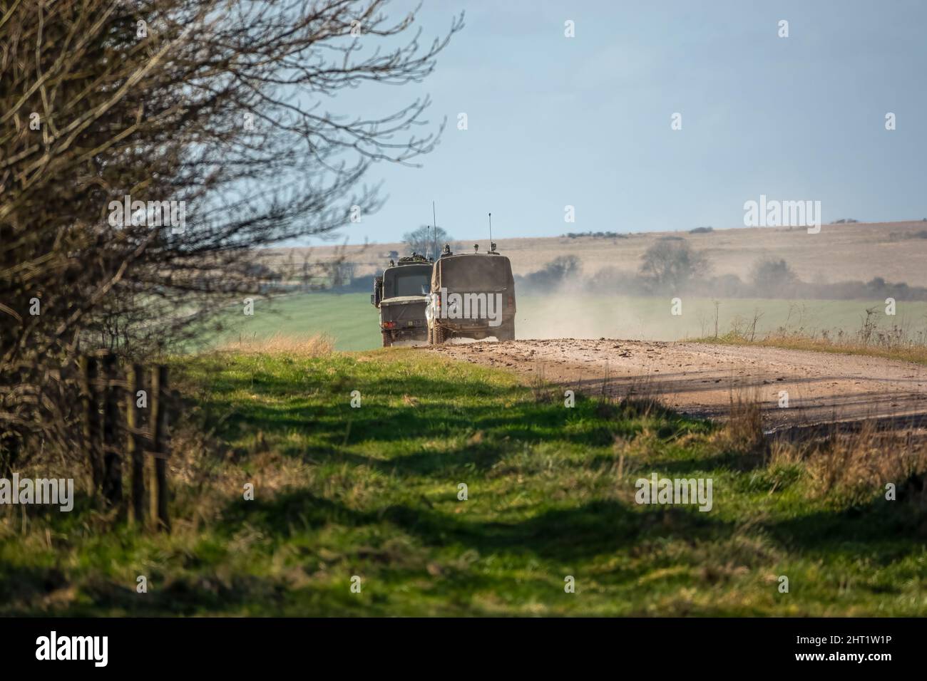 British army Land Rover Wolf Medium Utility 4x4 vehicles in action on a ...