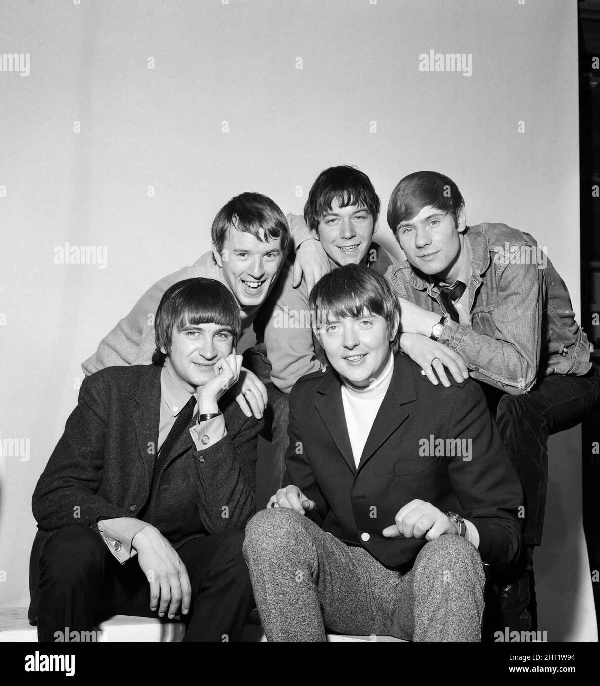 British rock group The Animals.Back Row left to right: John Steel, Eric ...
