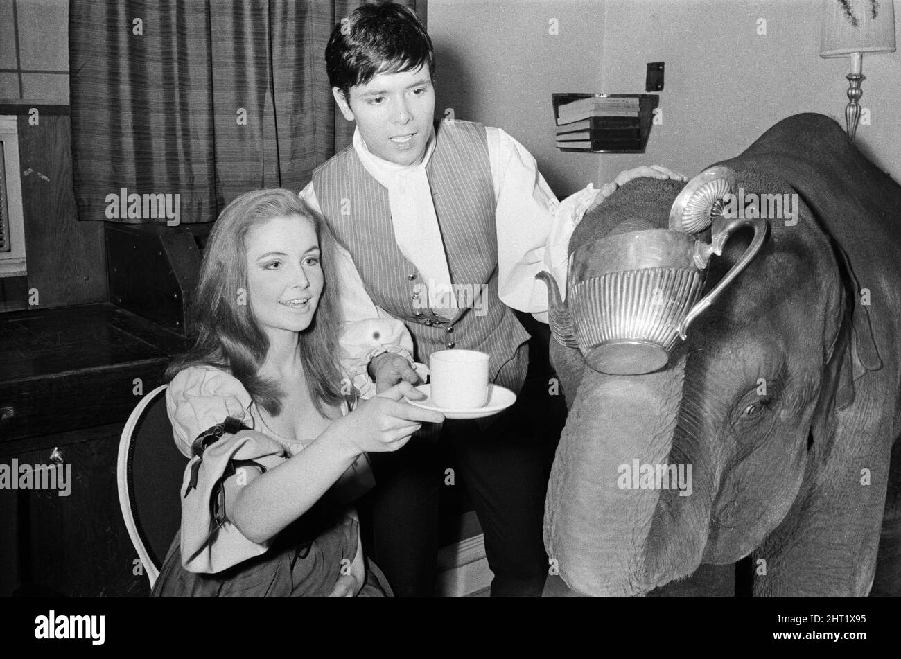 Cliff Richard, Pippa Steel (18 year old cousin of Hayley Mills) and ...