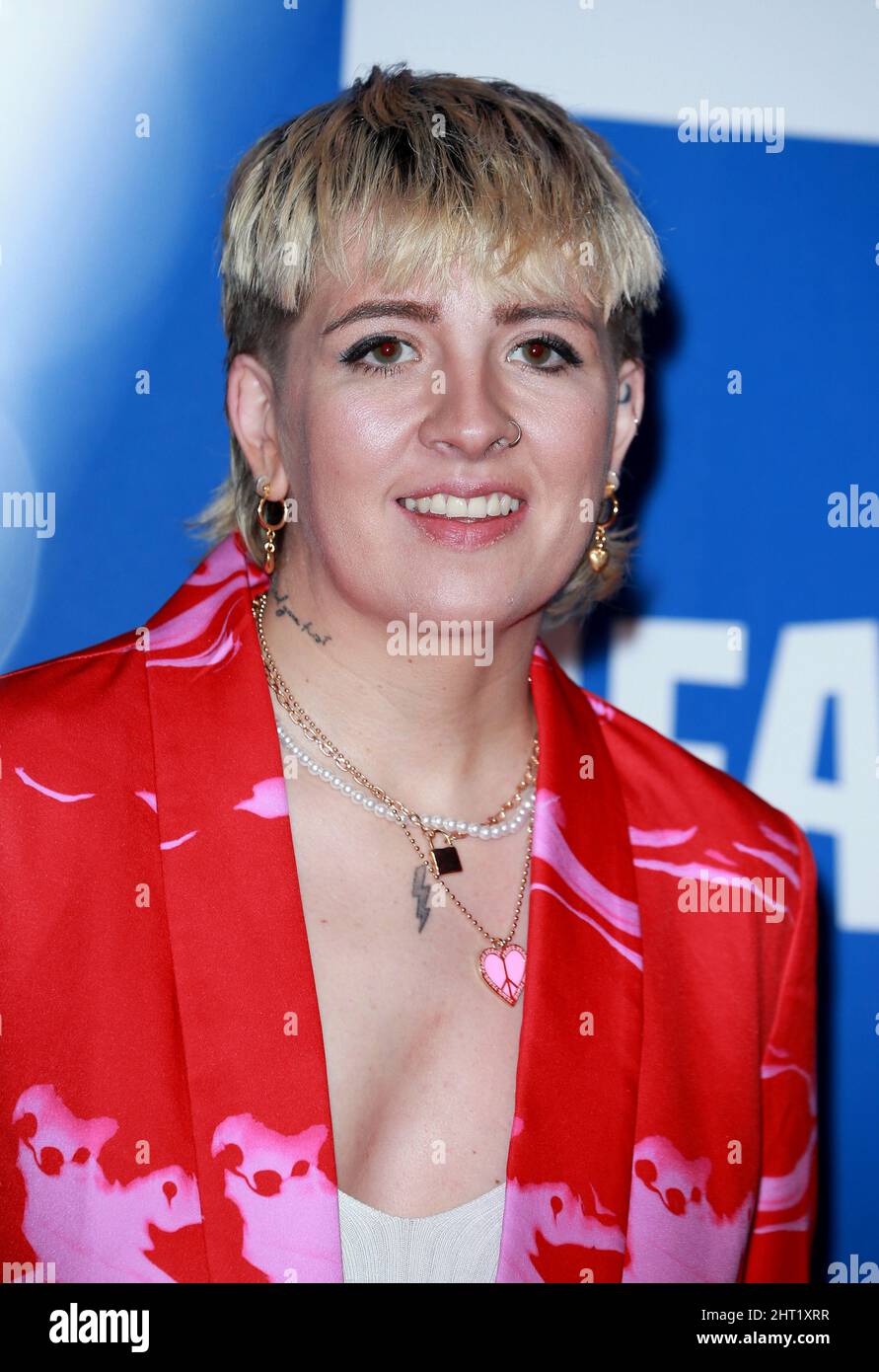 British female film director hi-res stock photography and images - Alamy