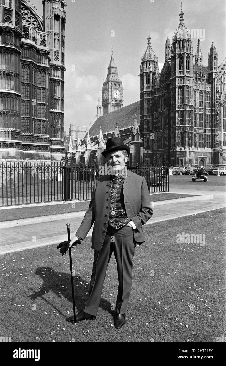 Leo Abse in London wearing an 18th century suit. 7th April 1965 Stock ...