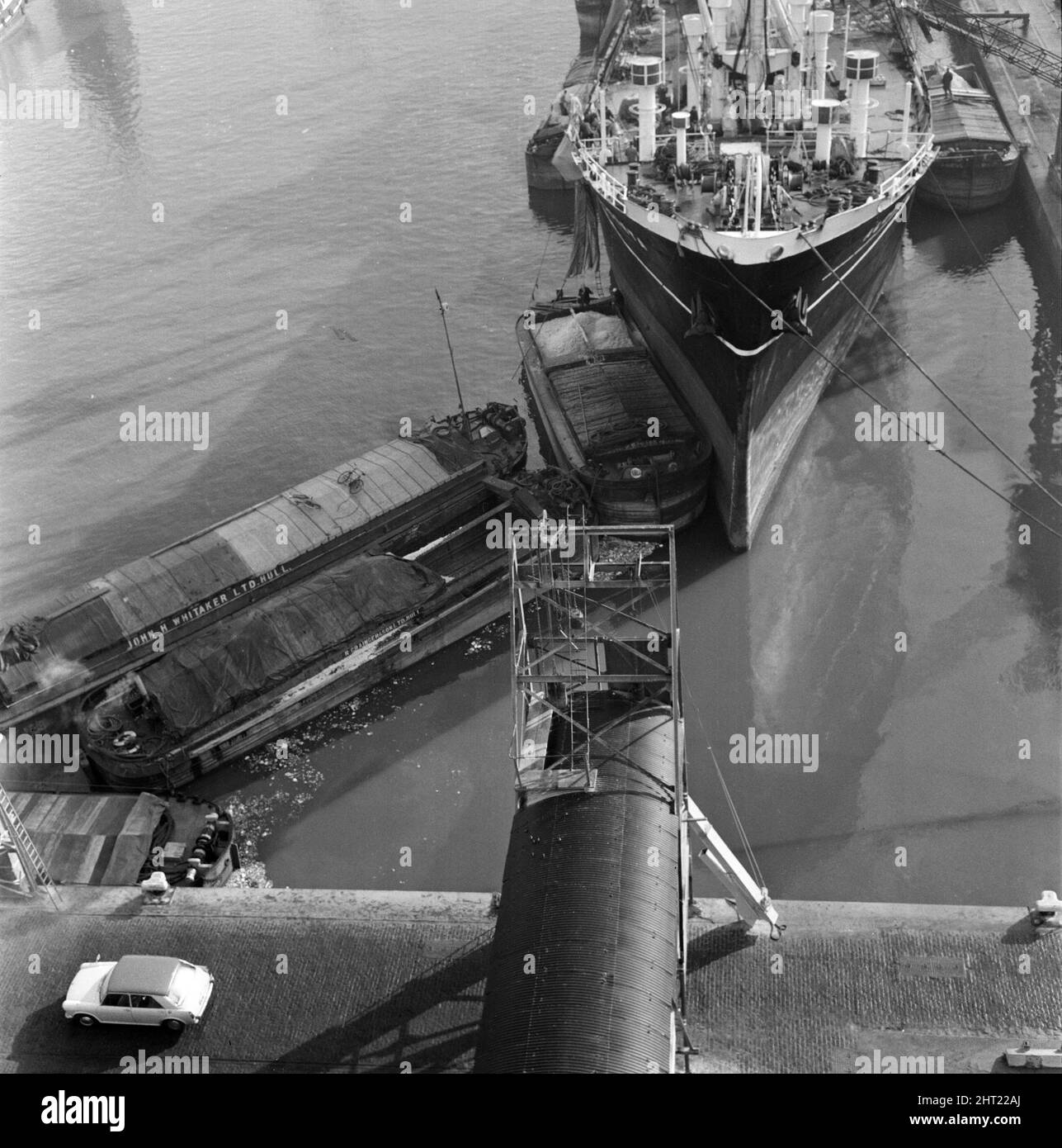 King George Dock, Hull. March 1965 Stock Photo - Alamy