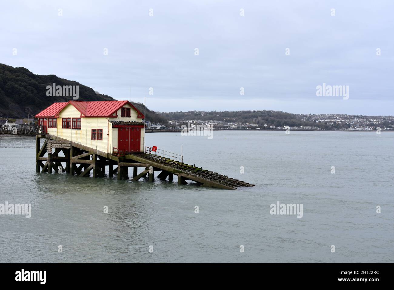 Mumbles lifeboat houses hi-res stock photography and images - Alamy