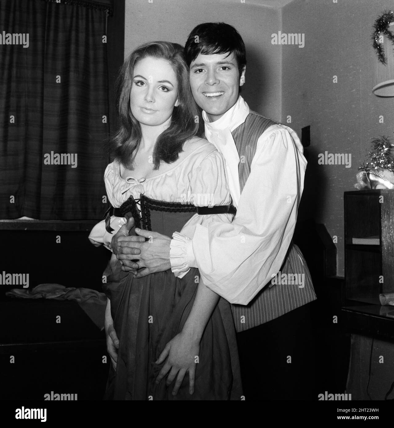 Cliff Richard and Pippa Steel (18 year old cousin of Hayley Mills ...