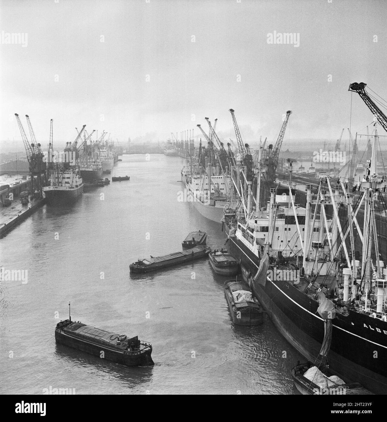 King George Dock, Hull. March 1965 Stock Photo - Alamy King George Dock, Hull. March 1965 Stock Photo - Alamy