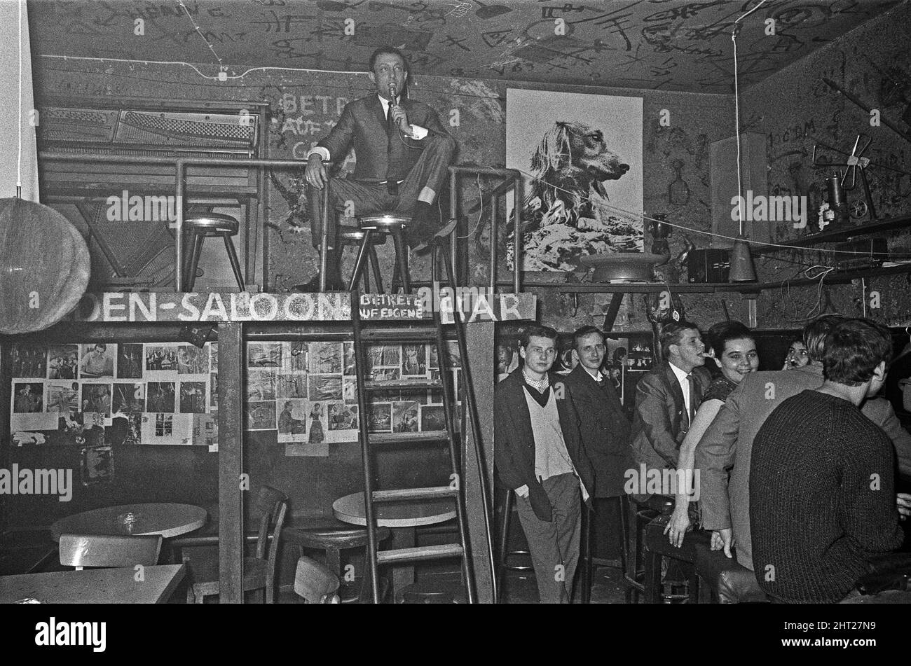 Playboy club 1960s hi-res stock photography and images - Alamy