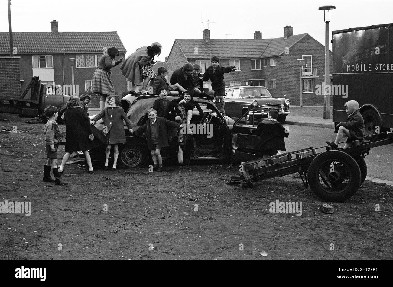 1960s liverpool children hi-res stock photography and images - Alamy
