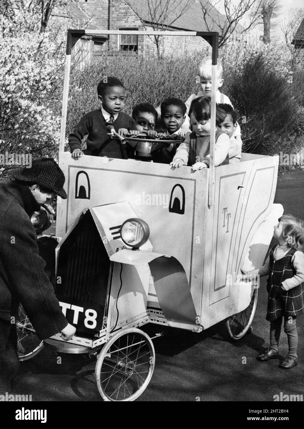 Toad of toad hall hi-res stock photography and images - Alamy