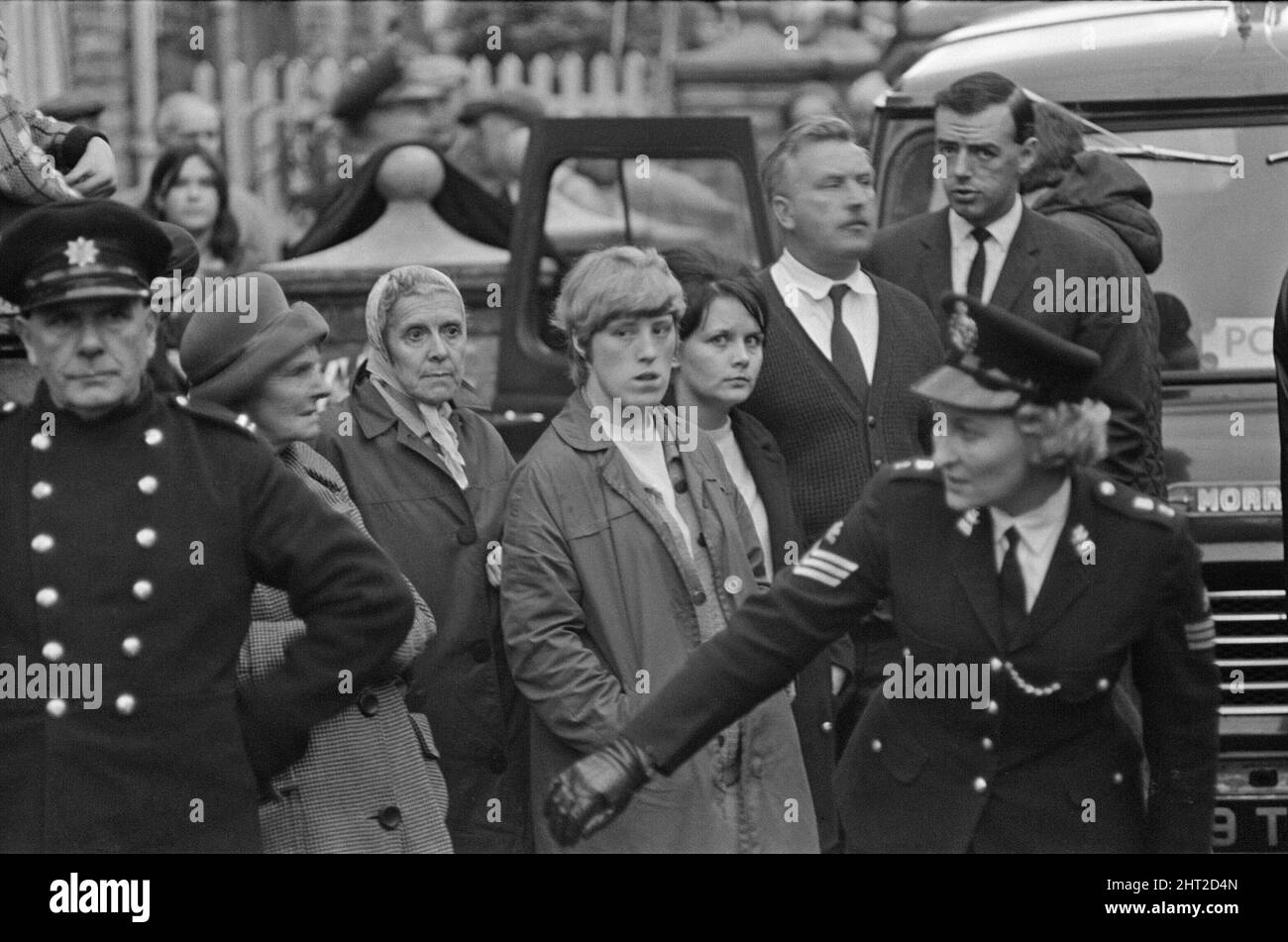 Merthyr tydfil police vehicle hi-res stock photography and images - Alamy
