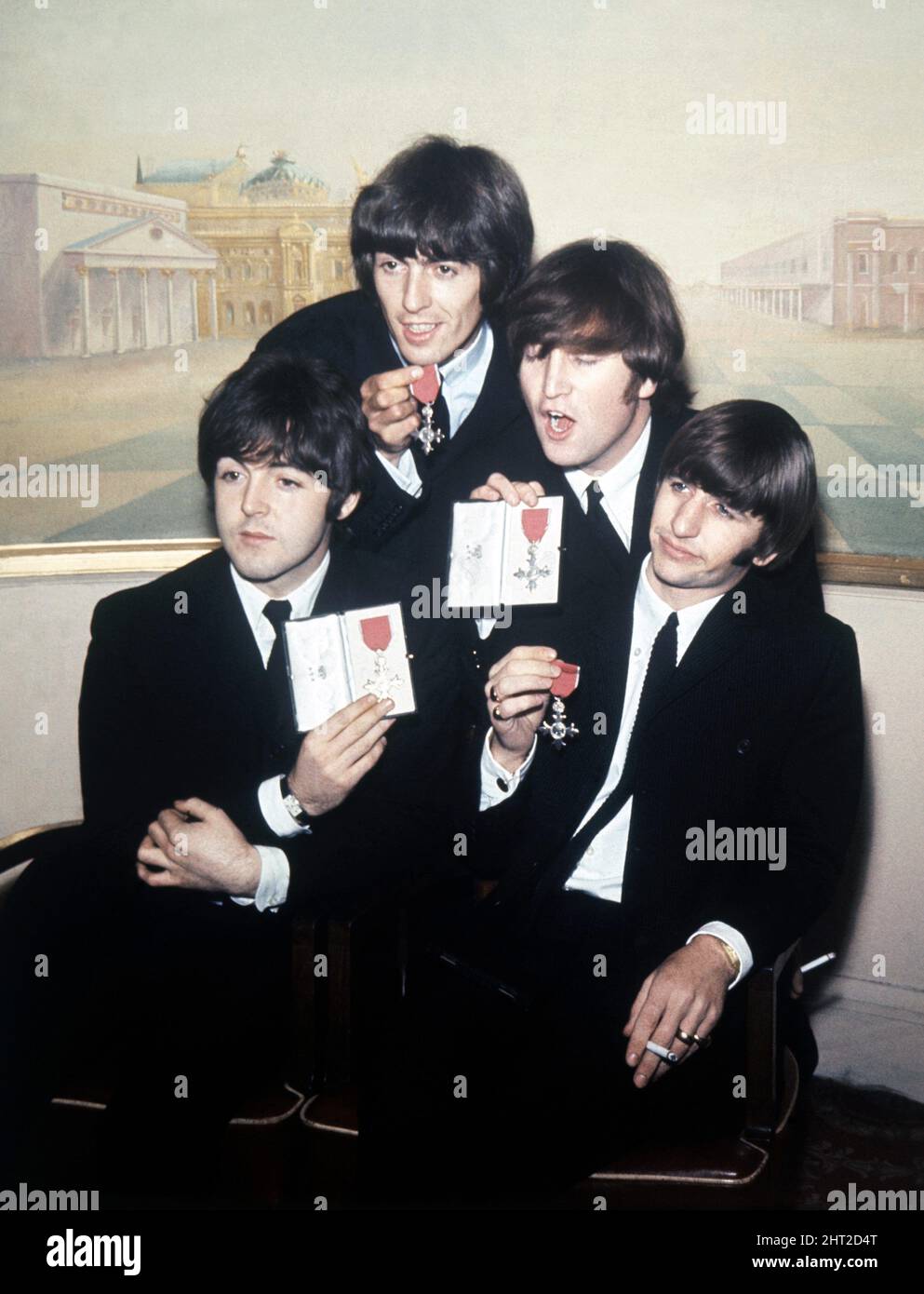 Beatles 1965 colour hi-res stock photography and images - Alamy