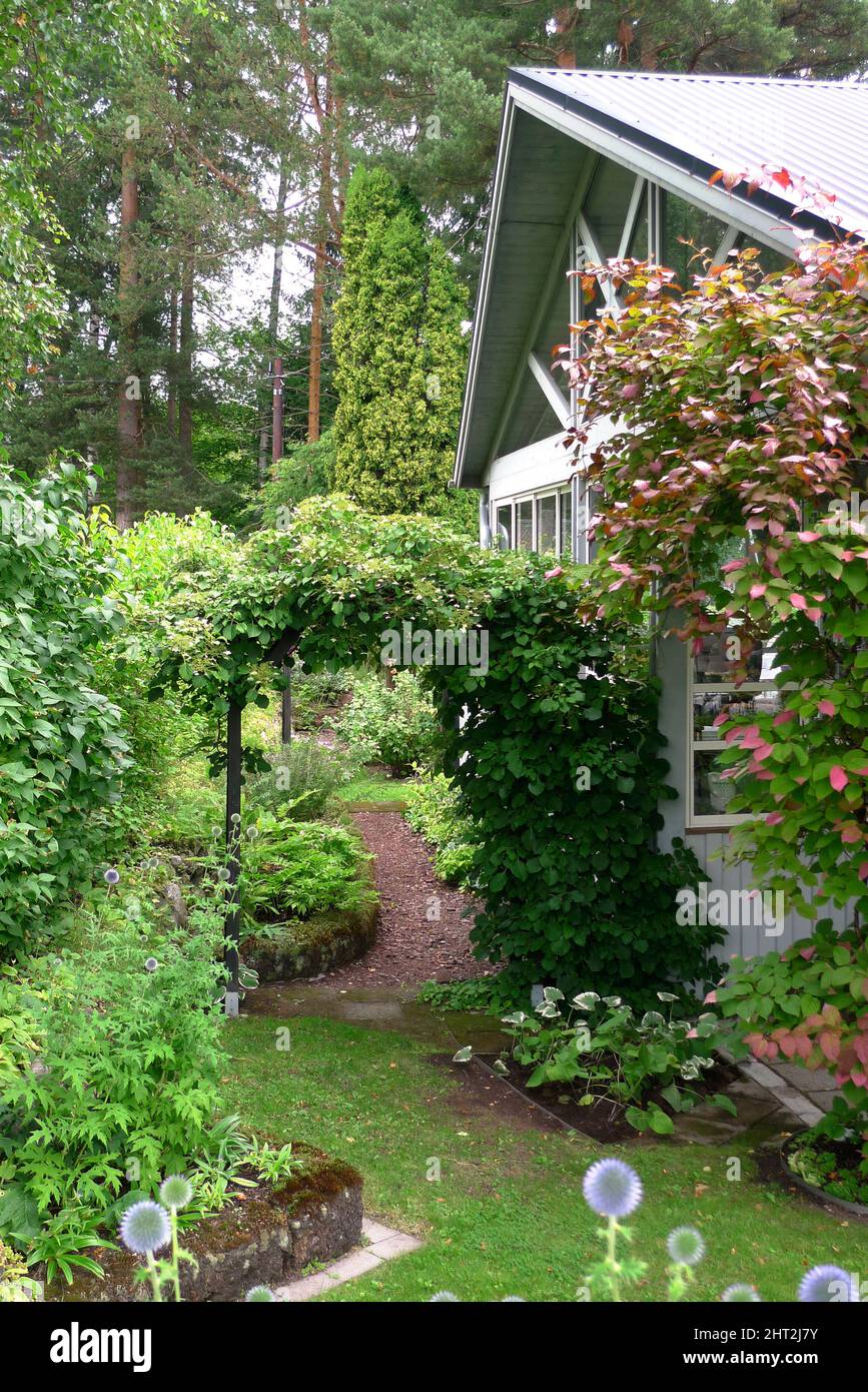 Garden portal hi-res stock photography and images - Alamy