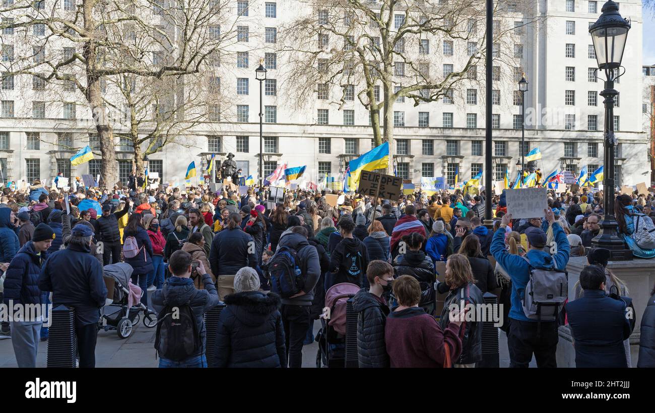 Protest against the Russian invasion of Ukraine outside Downing Street ...