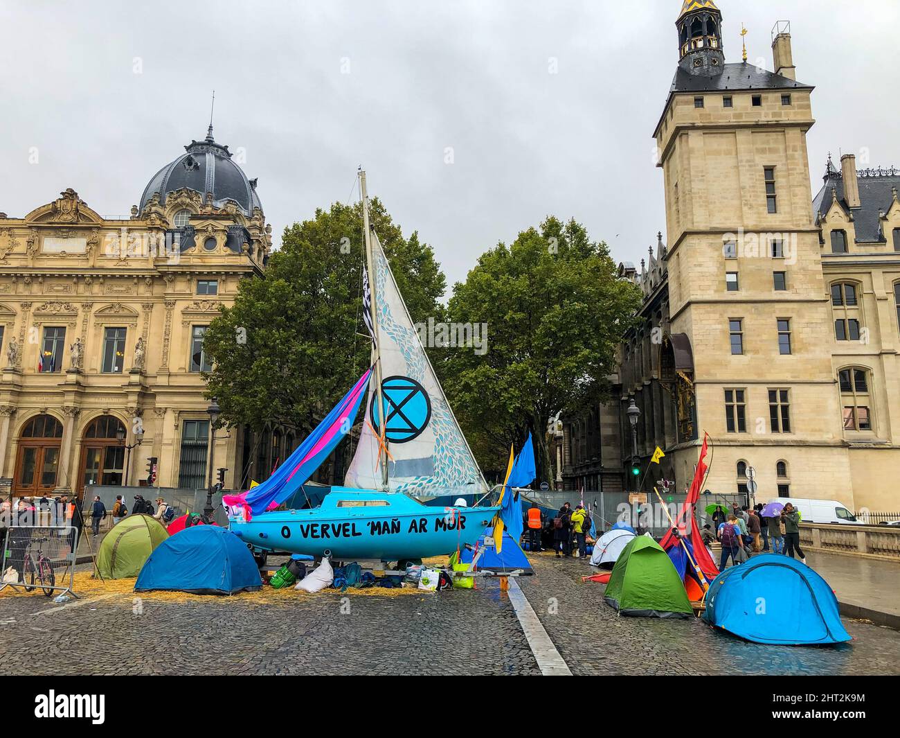 Paris, France, Climate Protest, at Chatelet, Occupation on Street ...