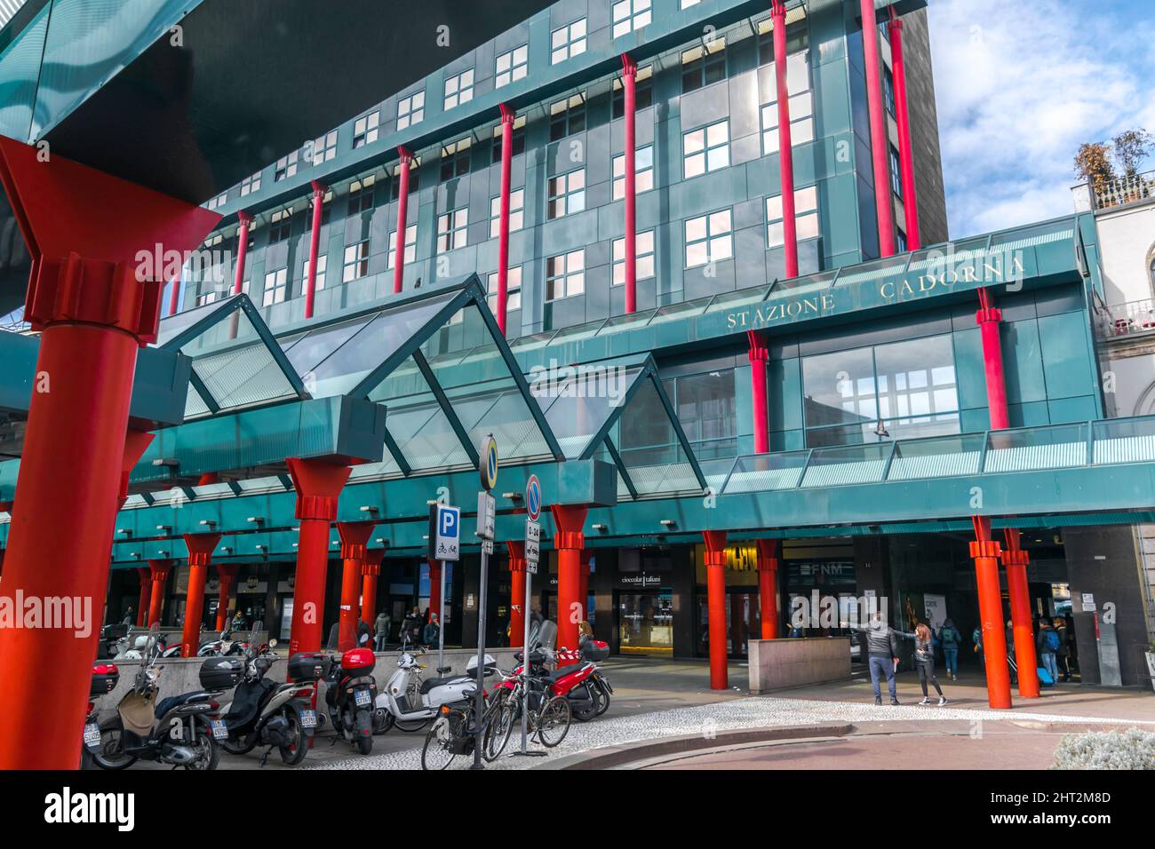 Cadorna railway hi-res stock photography and images - Alamy