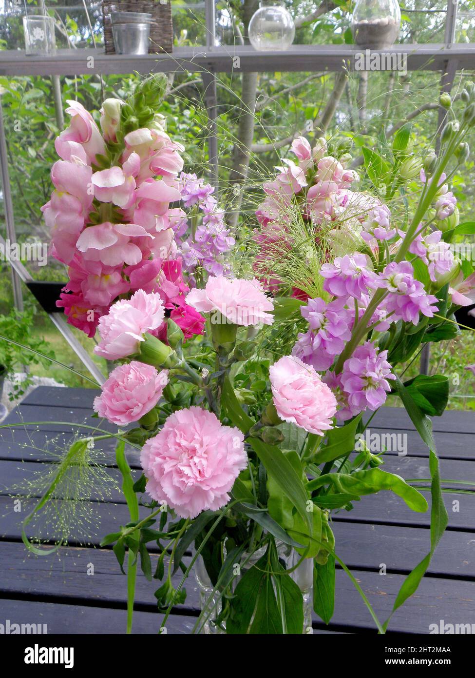 Pink flower bouquet Stock Photo - Alamy