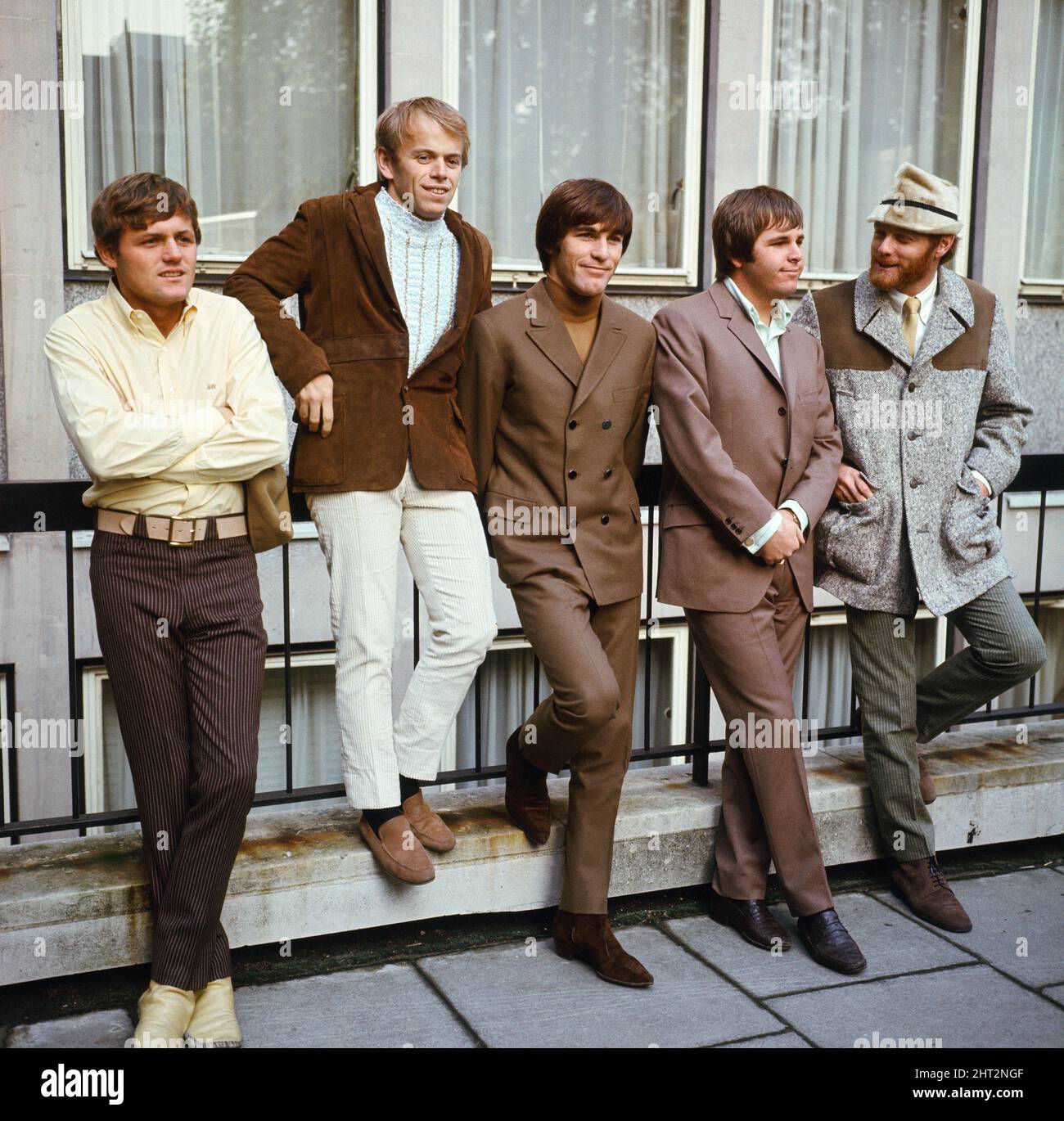 The Beach Boys. Bruce Johnston, Al Jardine, Dennis Wilson, Carl Wilson ...