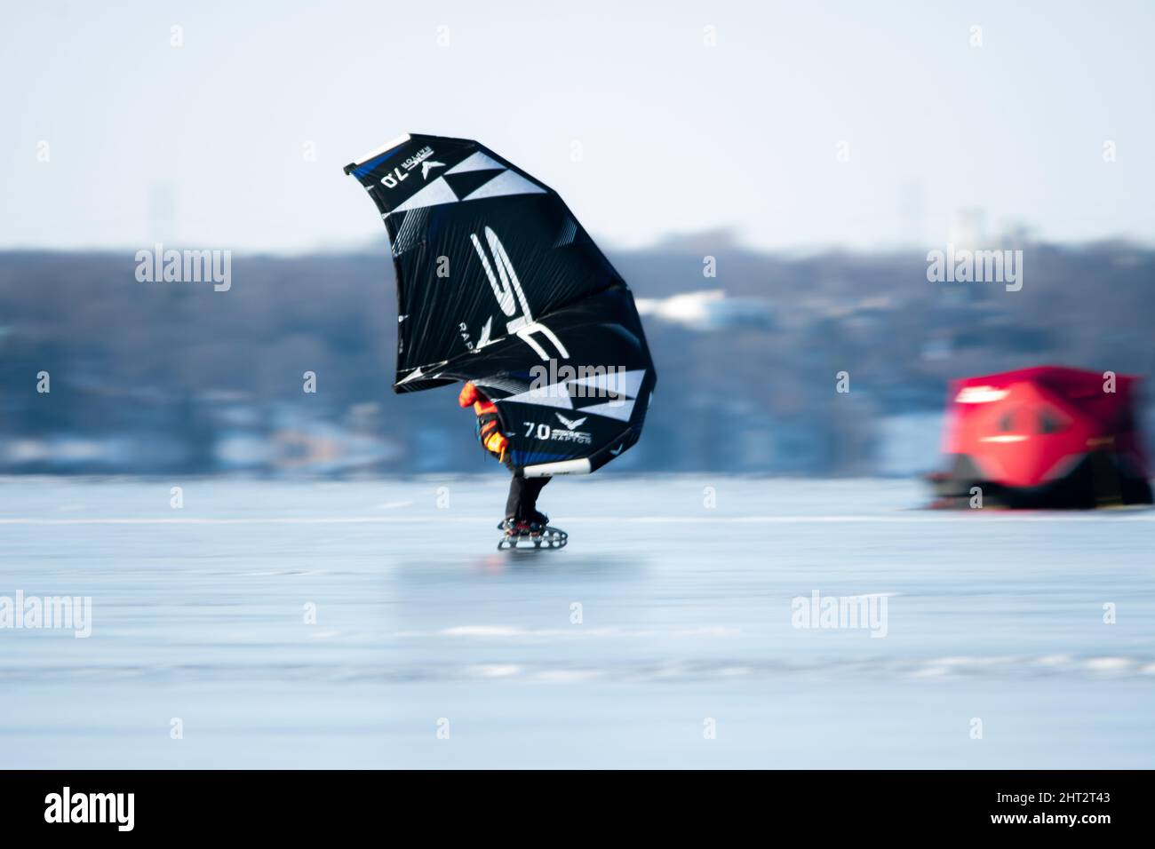 Frozen sailing outside hi-res stock photography and images - Alamy
