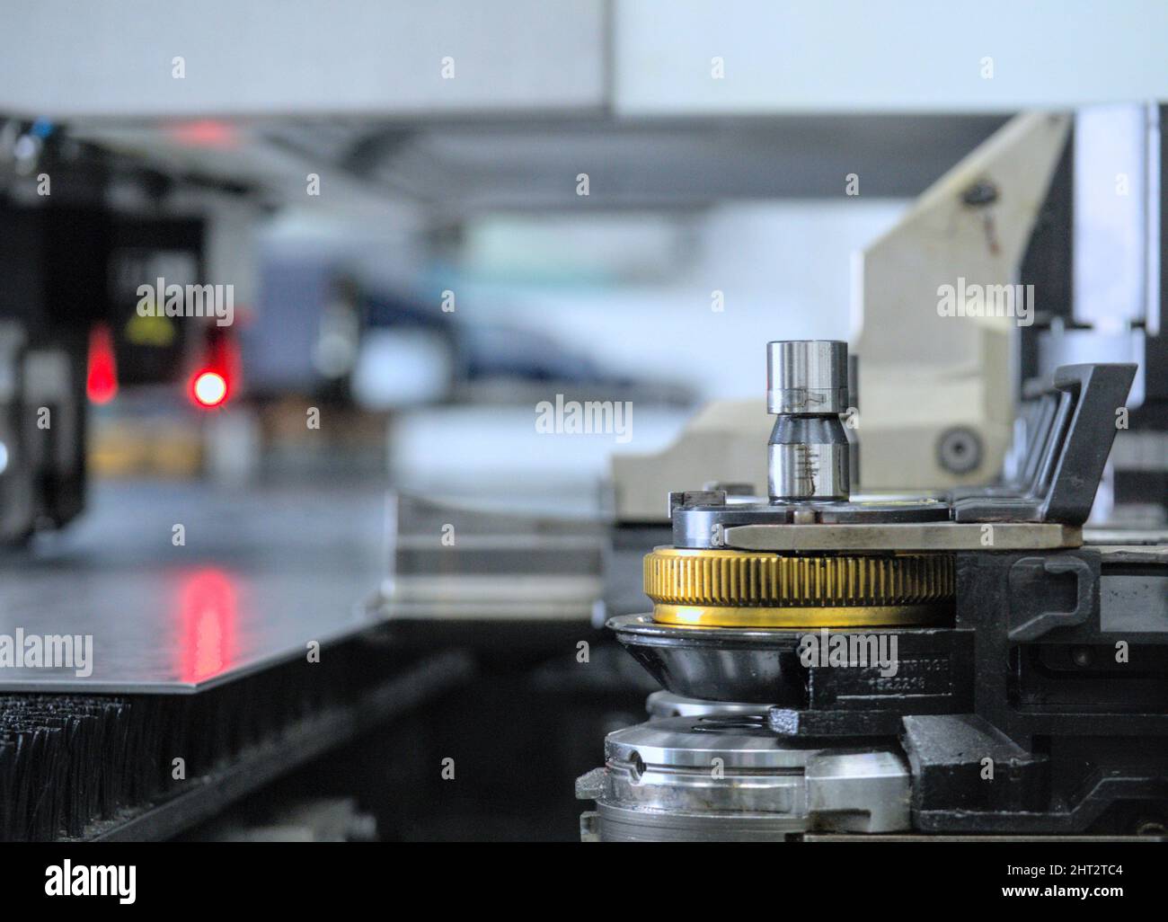 Tapping tool hi-res stock photography and images - Alamy