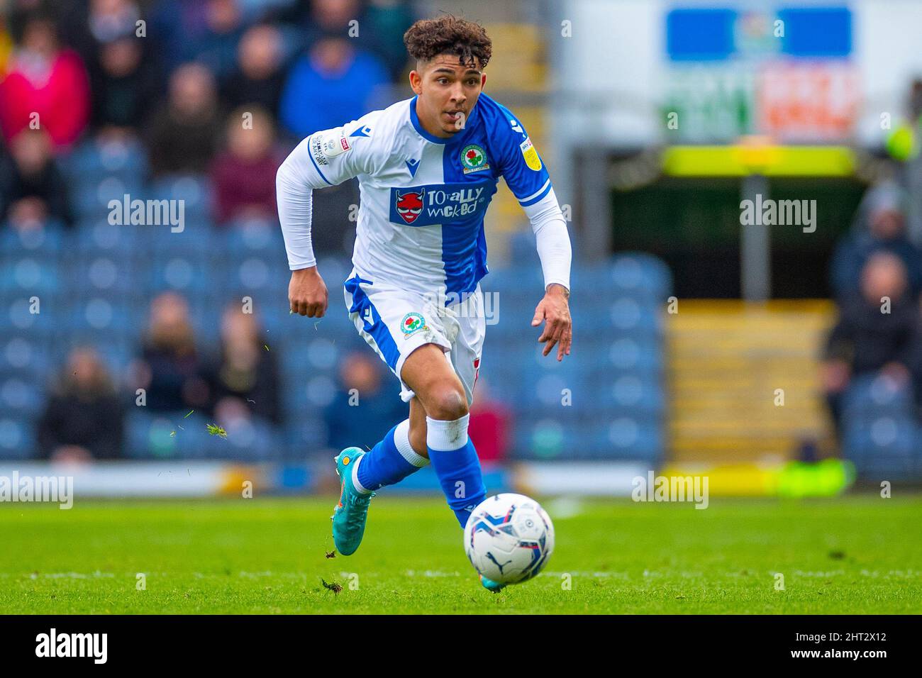 #Tyrhys Dolan #10 of Blackburn Rovers in action Stock Photo - Alamy