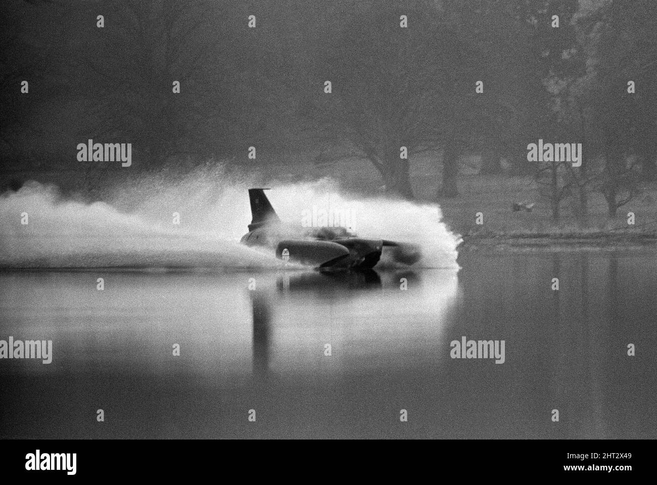 Donald Campbell takes 'Bluebird' on Coniston Water for the first time ...