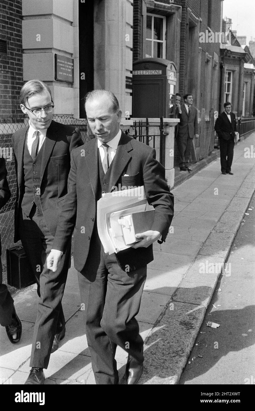 Court hearing into the murder of three police men at West London ...