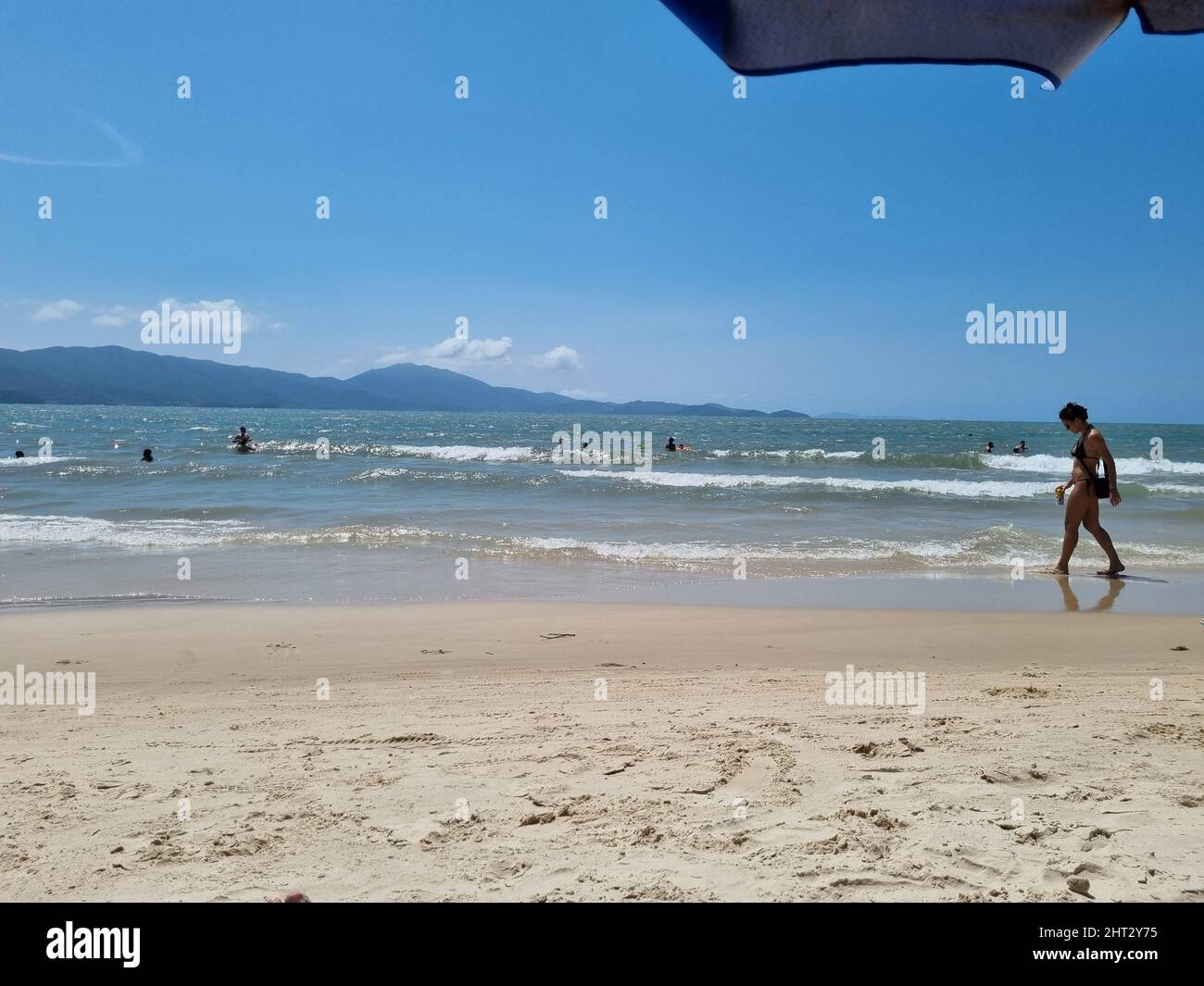 Daniela beach florianopolis hi-res stock photography and images - Alamy