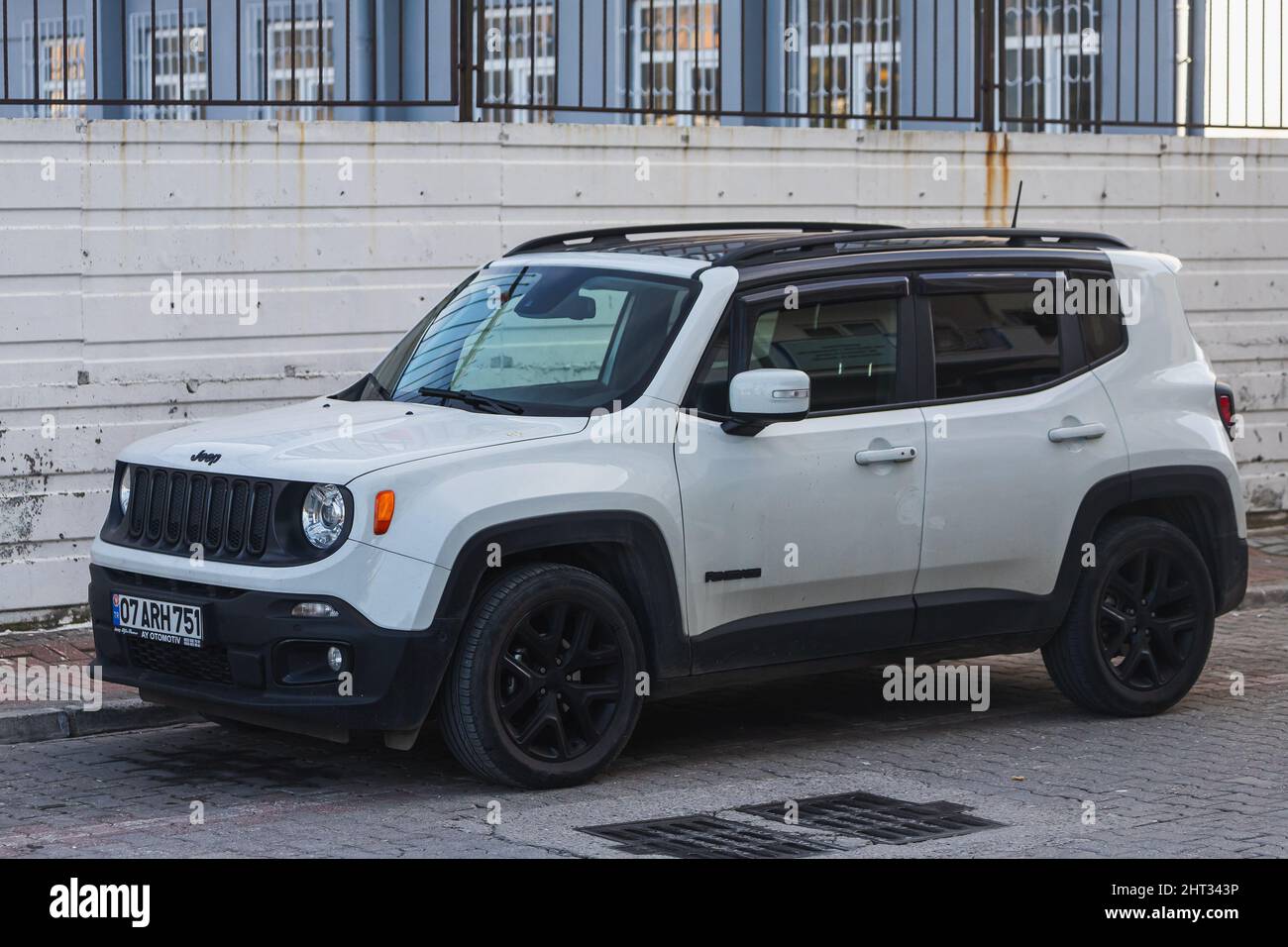 2022 Jeep Renegade White