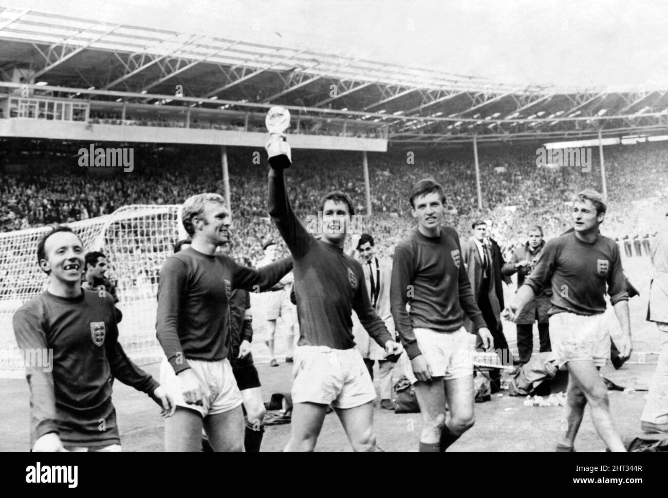 1966 world cup final trophy hi-res stock photography and images - Alamy