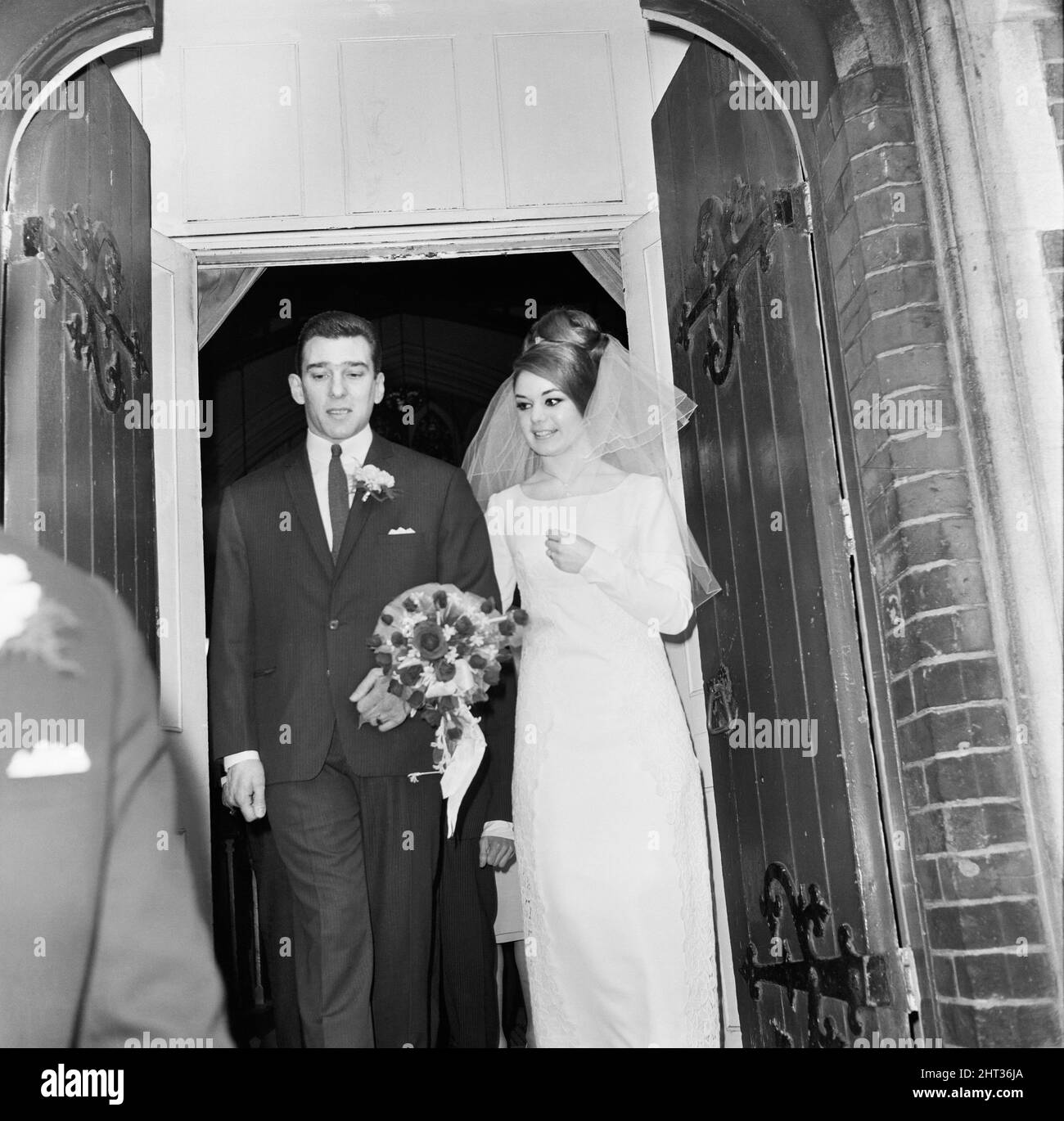 Reggie Kray weds Francis Shea at the St Paul's Church, London.19th ...
