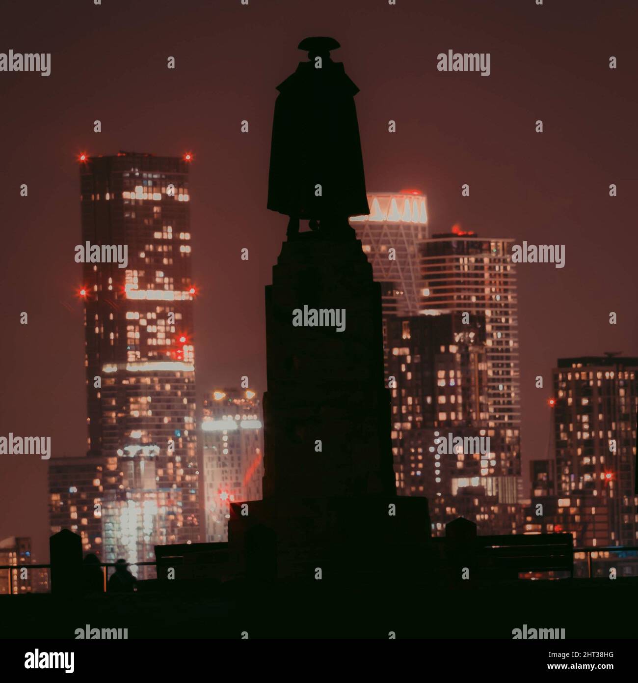 Dark backroung hi-res stock photography and images - Alamy
