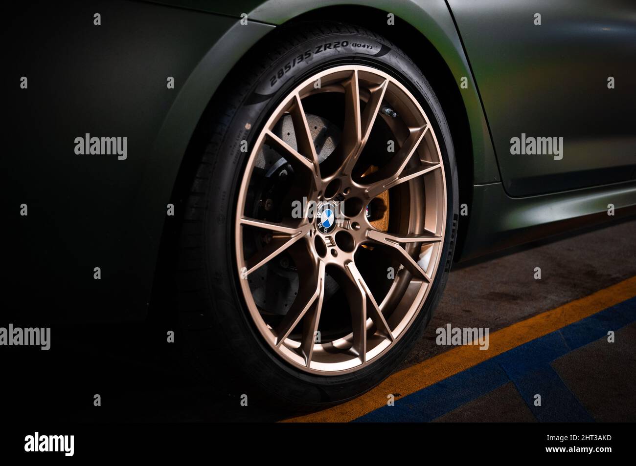 Bmw m5 wheel hi-res stock photography and images - Alamy