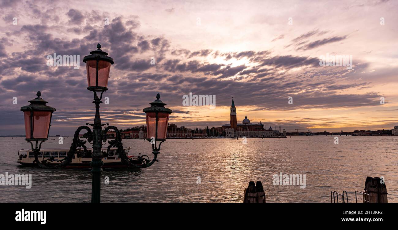Beautiful sunset sky over water in Venice, Italy Stock Photo - Alamy