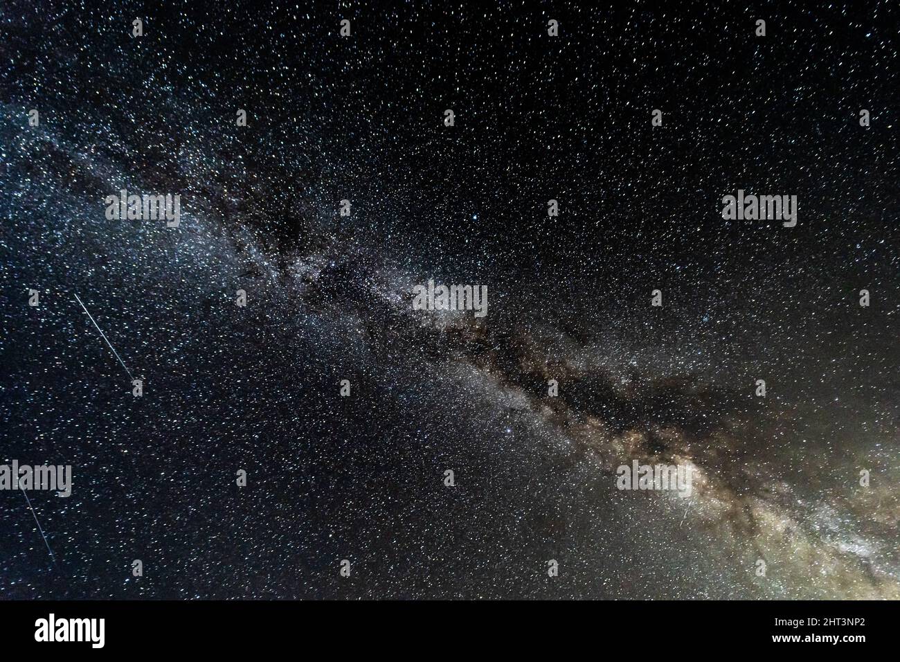 Amazing shot of the Milky Way Galaxy - great for a cool background or ...